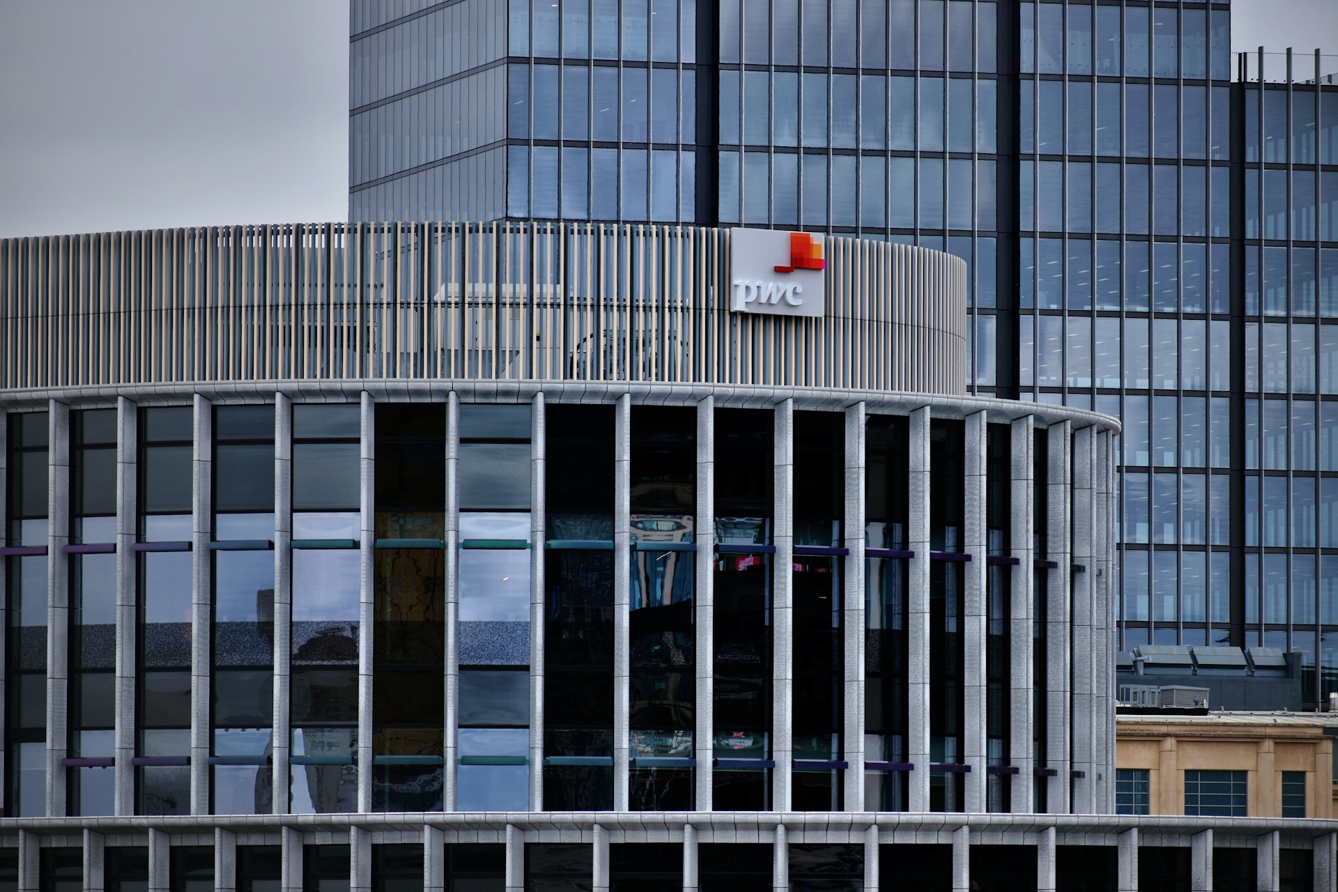 PwC to track UK staff locations in return-to-office policy